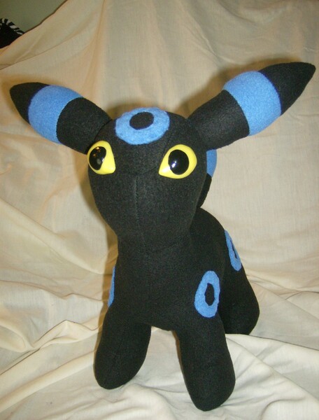 Shiny umbreon plush store